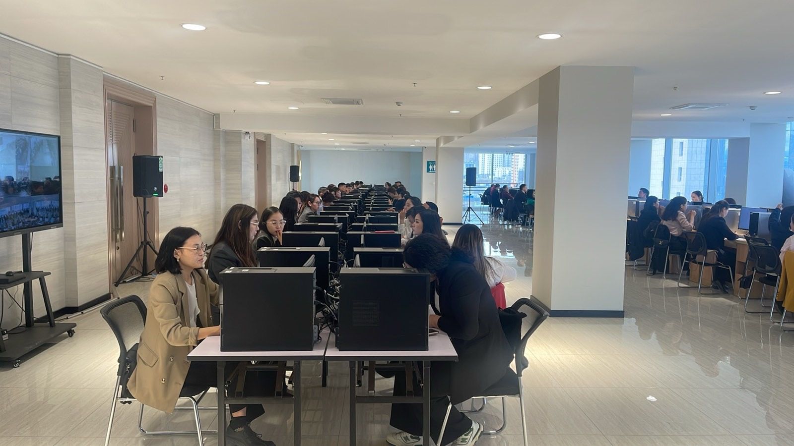 Төрийн албаны тусгай шалгалт эхэллээ