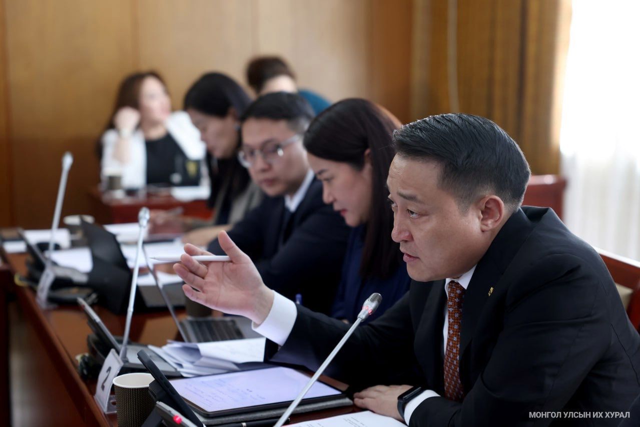 Малчдын амьжиргааг дээшлүүлэх зорилготой хуулийн төслийг хэлэлцэхийг дэмжлээ