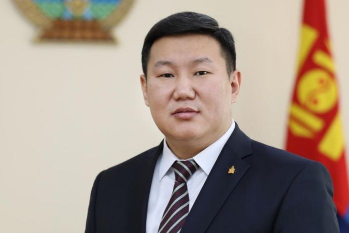 Itoim БОАЖЯ ны Төрийн нарийн бичгийн дарга Э Баттулгыг чөлөөлжээ