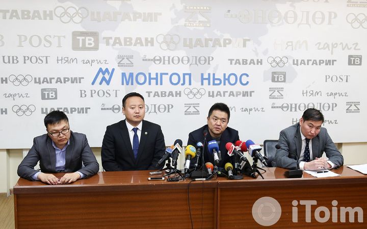 Хуульчид УИХ болон Цэцийн зарим гишүүнийг эгүүлэн татах асуудлаар Цэцэд