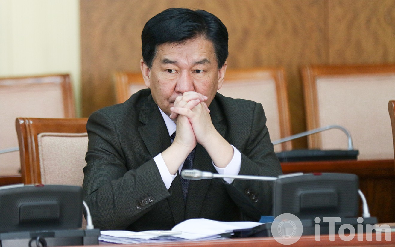 Дараагийн сайд нь Ц Даваасүрэн