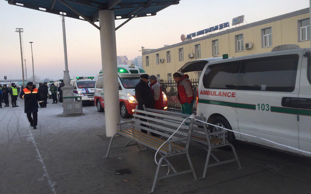 ГССҮТ Замын Үүдэд осолдсон хүмүүсээс 20 орчим нь биеийн байдал хүнд тархи нугасны гэмтэлтэй байна