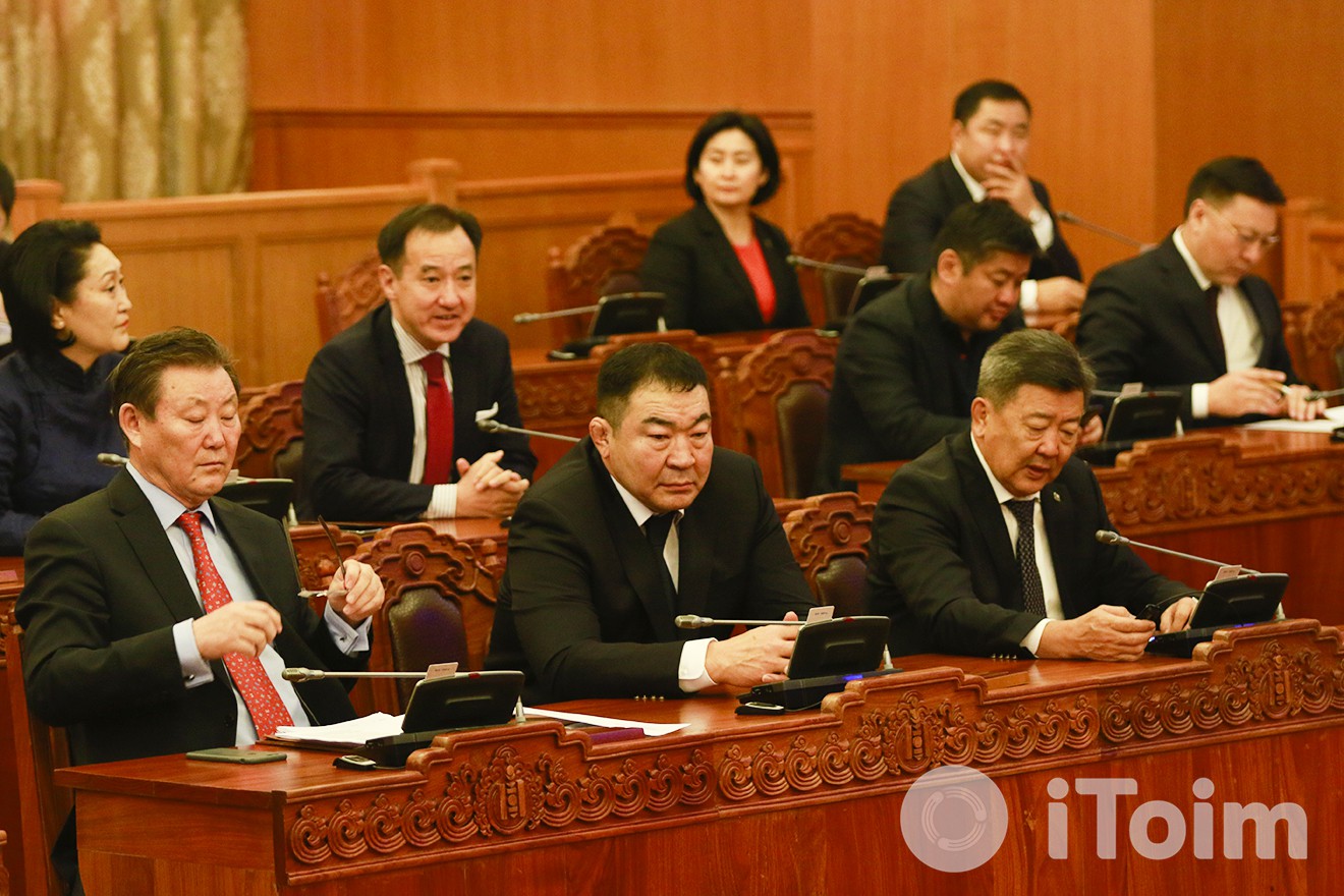 Itoim С Зоригийг хөнөөсөн хэрэгтэй холбоотой эрүүдэн шүүсэн бичлэгийг гишүүдэд үзүүлэхийг дэмжлээ