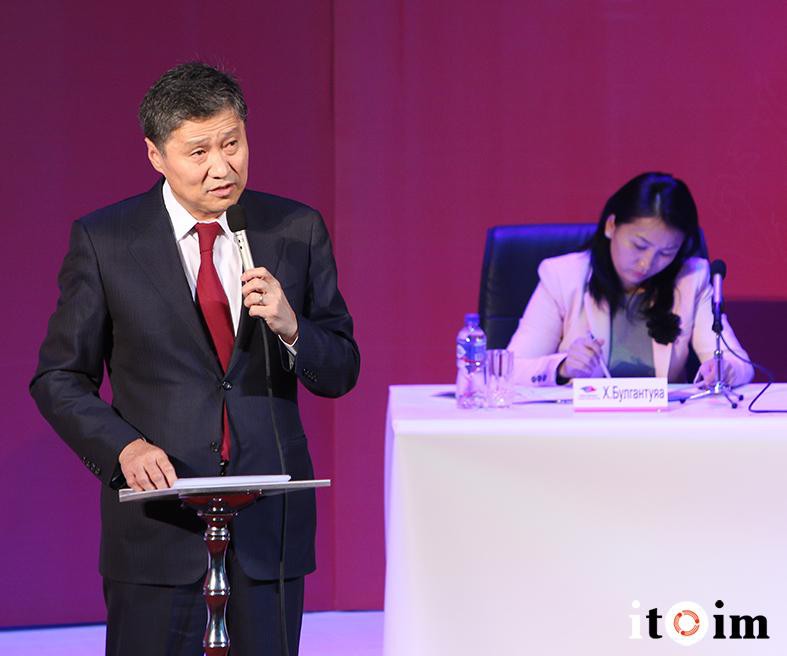 Сү.Батболд: Сайн бодлогогүй бол мөнгө дангаараа хөгжил авчрахгүй