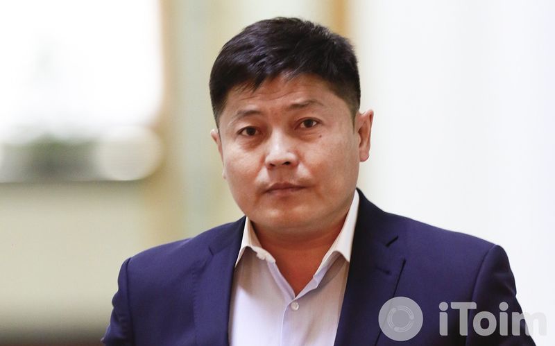 Х Нямбаатар Сэтгүүлчдийг Эрүүгийн хуулиар шийтгэхийг нэгдсэн эвлэлийн
