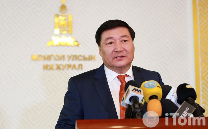 С Чинзориг Засгийн газар зургаан сар НДШ ээс чөлөөлөх журмыг ирэх