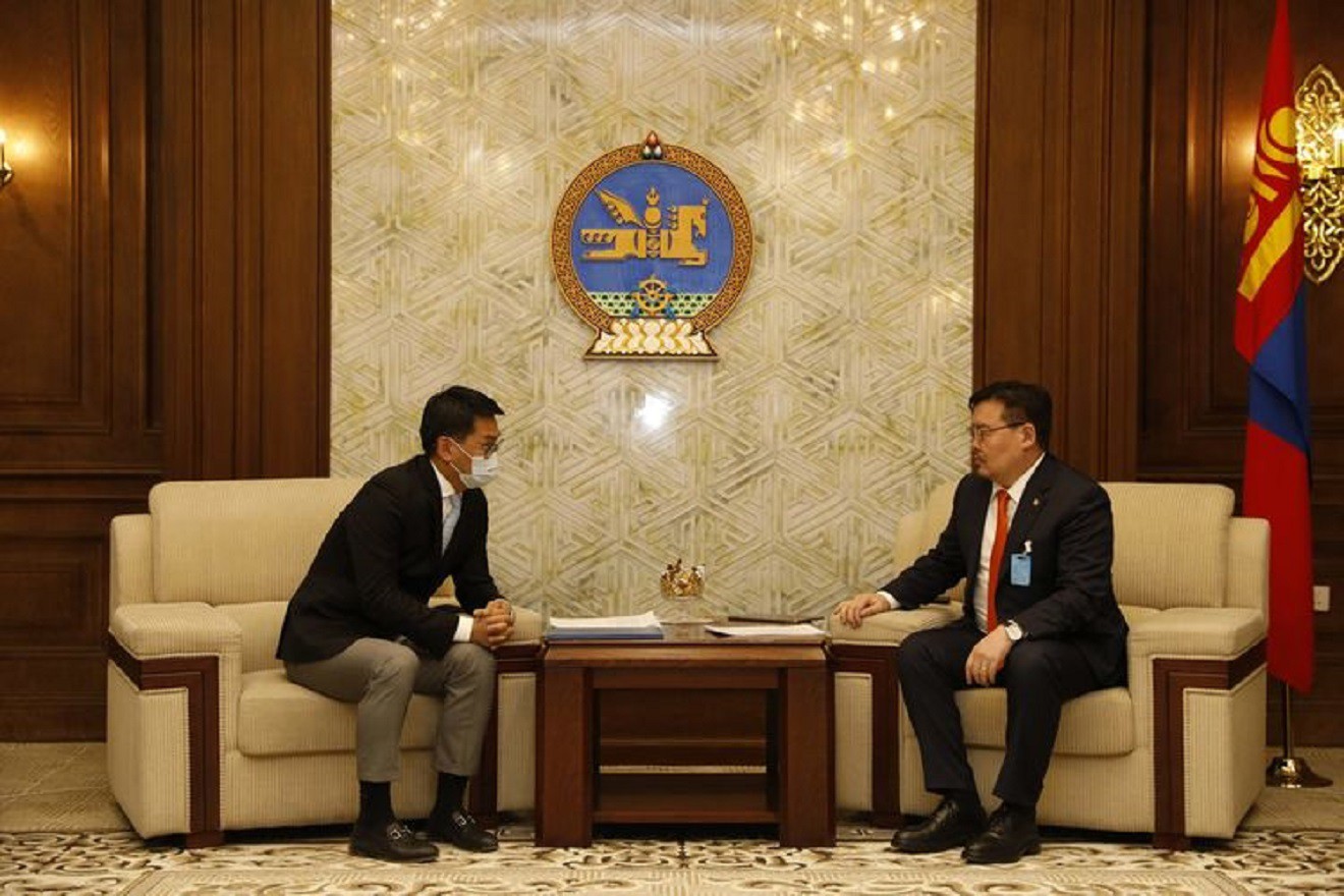 Ерөнхийлөгч Х Баттулга шүүхийн тухай багц хуулийн төсөл өргөн мэдүүллээ