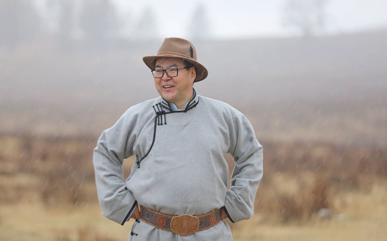 Ц Анандбазар машингүй байргүй оффиссгүй гэж мэдүүлжээ