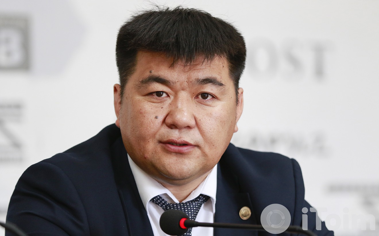 Соёлын сайдад нэр дэвшүүлсэн С Чулуун гэж хэн бэ