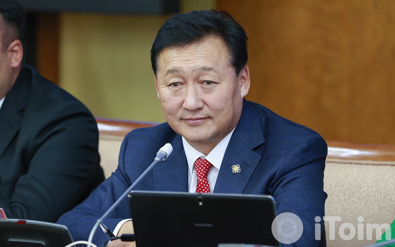 Д Тогтохсүрэн Дахин сонгогдоогүй гишүүдийн өргөн барьсан 100 гаруй