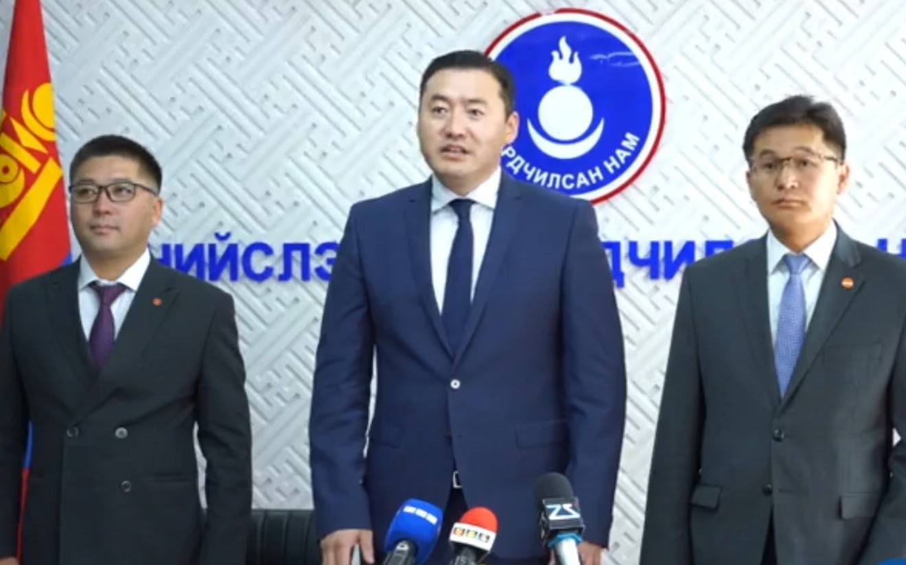 МАХН ШИНЭ намаас Нийслэлийн иргэдийн хуралд нэг ч хүн ялсангүй