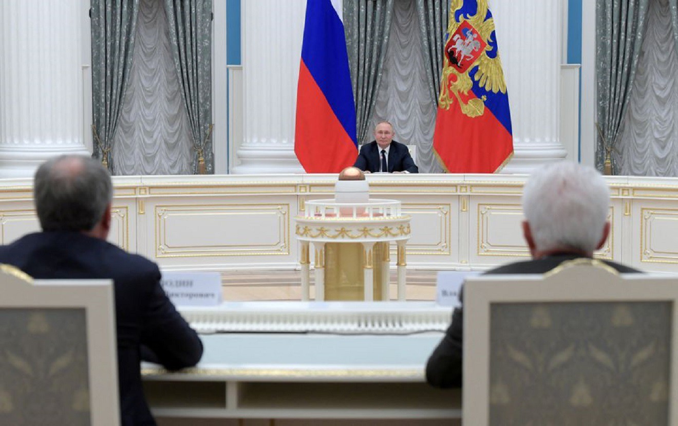 Думын гишүүд Украины эзлэгдсэн газар нутгийг ОХУ д нэгтгэхийг уриалав