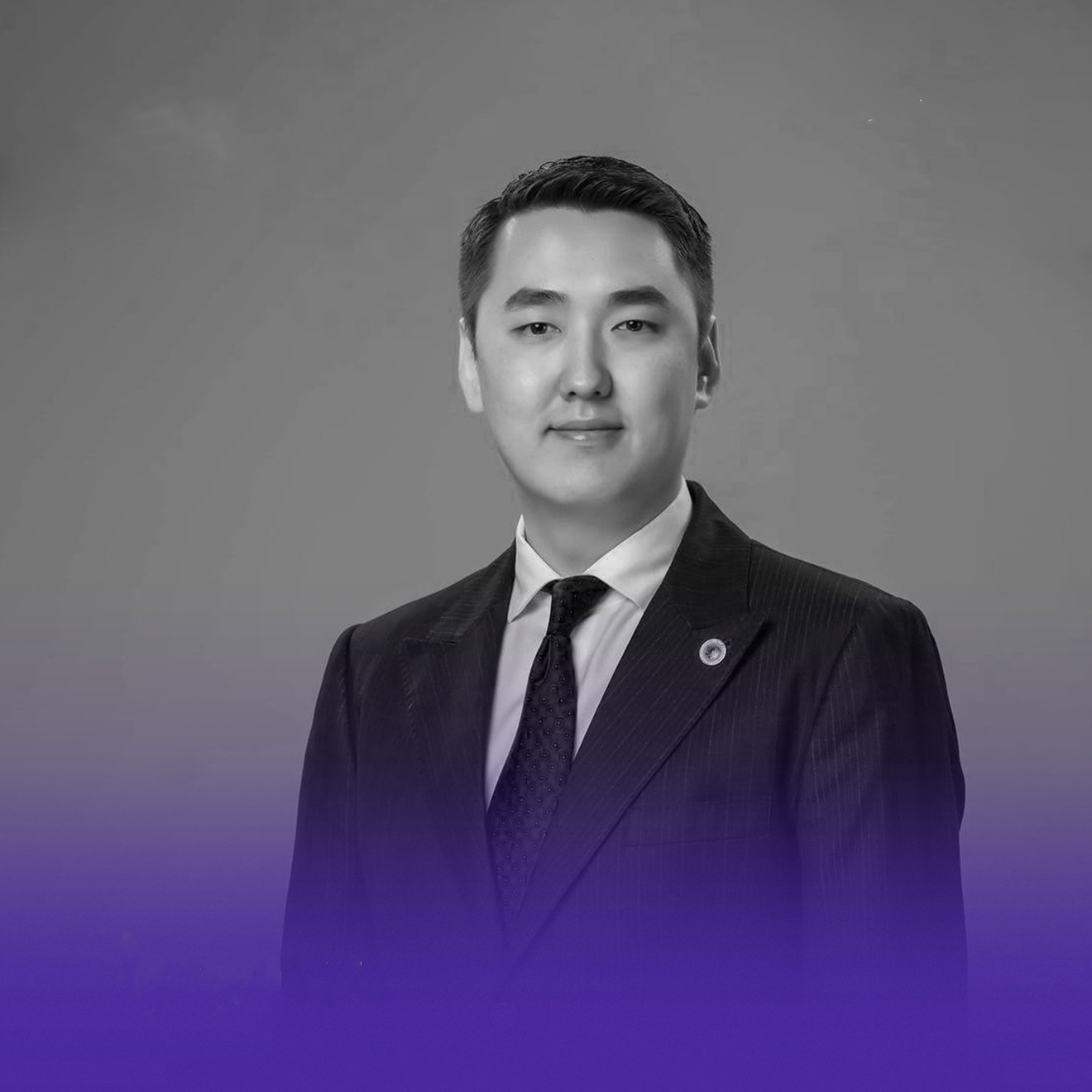Itoim Э Ёндон Хууль хяналтын байгууллагынхан нөлөөнд автахгүй байж