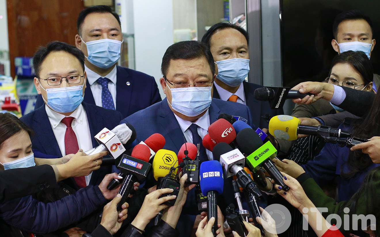 Нэр дэвшигчдийн материалыг Сонгуулийн ерөнхий хороонд хүргүүллээ