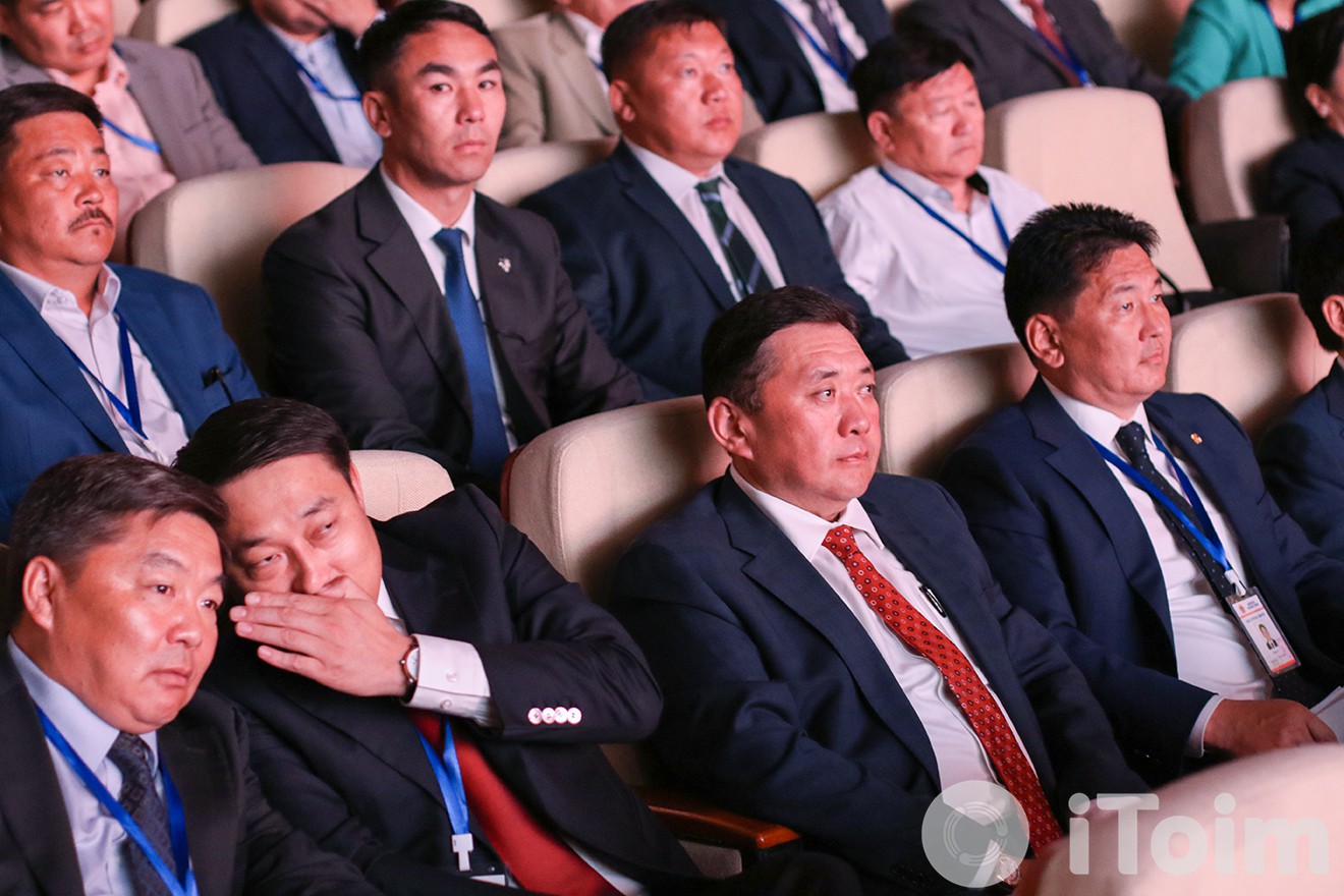 Д Амарбаясгалан Ерөнхий сайд нэр дэвшихгүй гэдгээ албан ёсоор илэрхийлээгүй